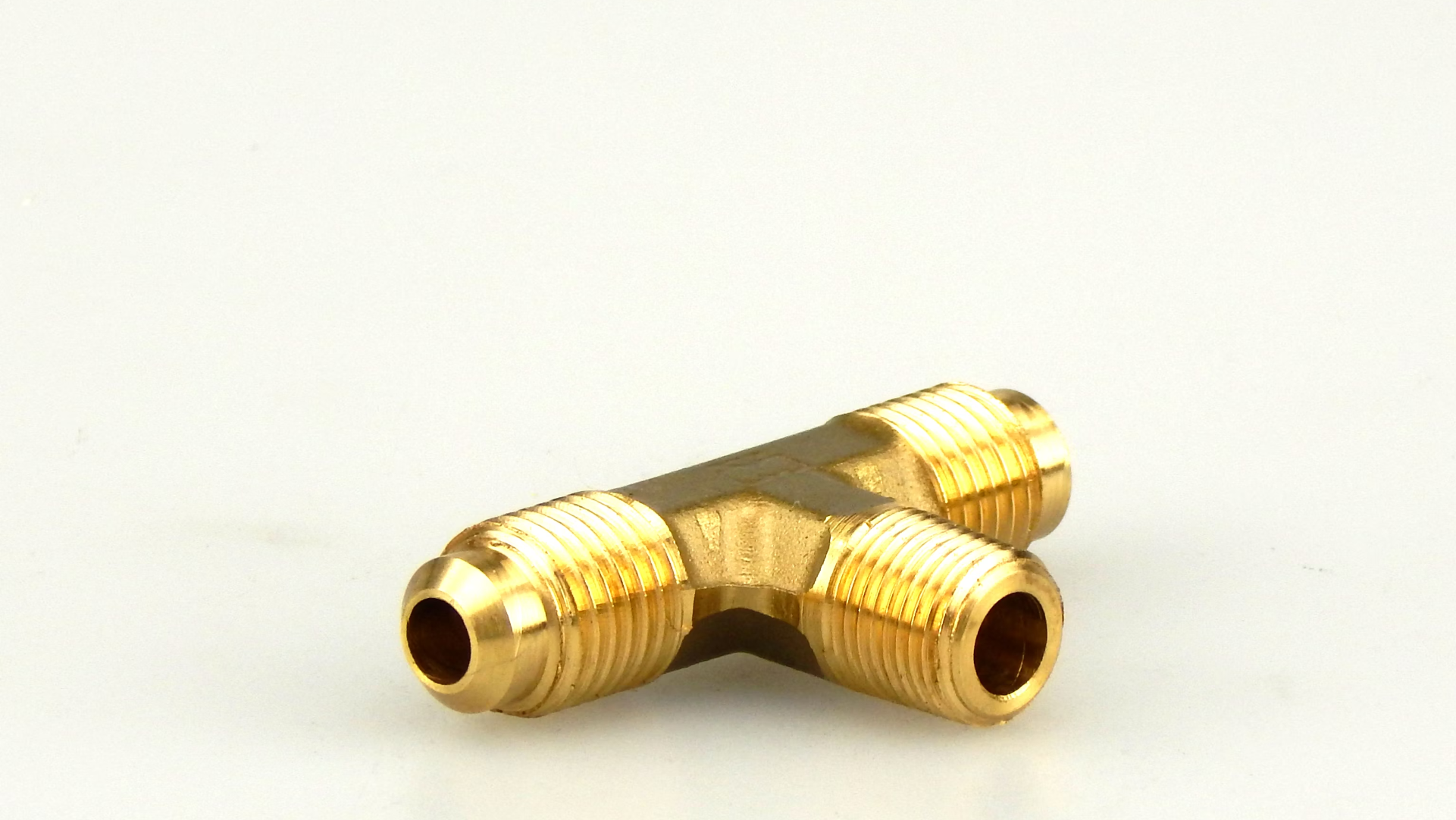 Crescent Parts | Tee Fitting, 1/4", 45 deg Flare, Brass